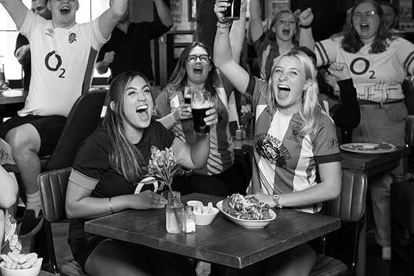 The Boater - Fuller's Pub and Restaurant in Bath