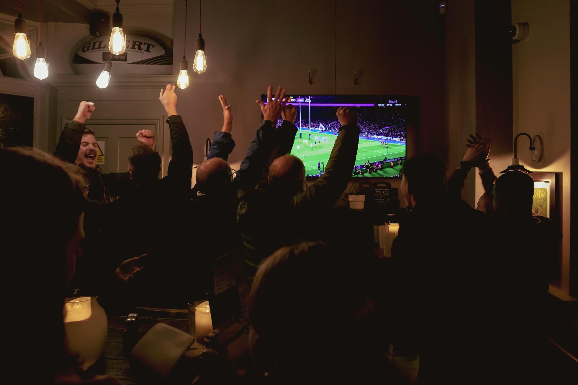 The Boater - Fuller's Pub and Restaurant in Bath